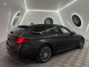 Black BMW 530 2021 in Marijampole, with an engine capacity of 2.00 L and mileage of 50 thousand km for 29999 €, photo 40 on AUTOMOTO.COM.LV