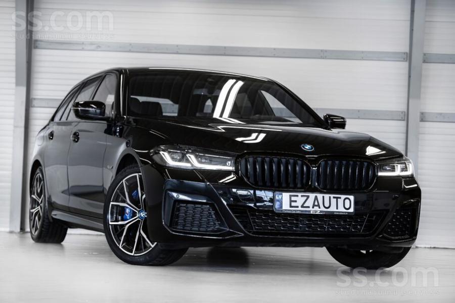 Black BMW 530 2021 in Tukums, with an engine capacity of 2.00 L and mileage of 175 thousand km for 27777 €, photo 3 on AUTOMOTO.COM.LV