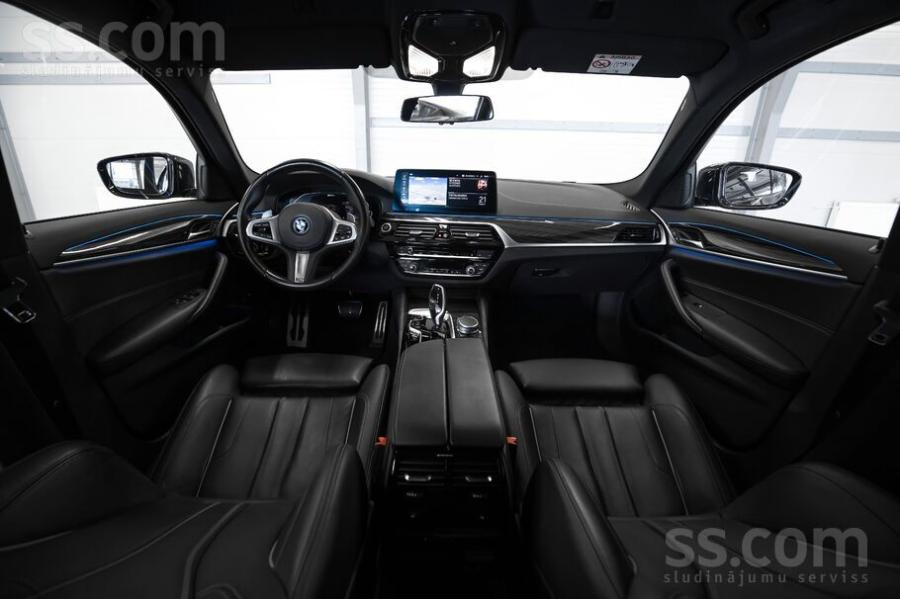 Black BMW 530 2021 in Tukums, with an engine capacity of 2.00 L and mileage of 175 thousand km for 27777 €, photo 12 on AUTOMOTO.COM.LV