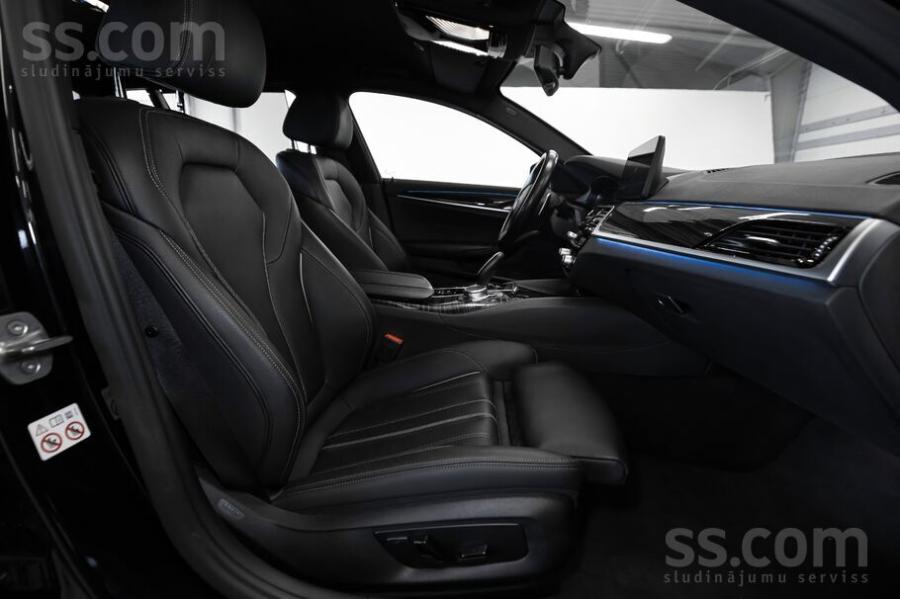 Black BMW 530 2021 in Tukums, with an engine capacity of 2.00 L and mileage of 175 thousand km for 27777 €, photo 14 on AUTOMOTO.COM.LV