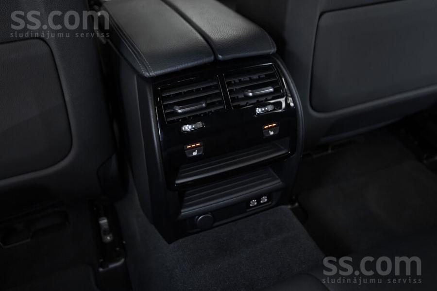Black BMW 530 2021 in Tukums, with an engine capacity of 2.00 L and mileage of 175 thousand km for 27777 €, photo 17 on AUTOMOTO.COM.LV