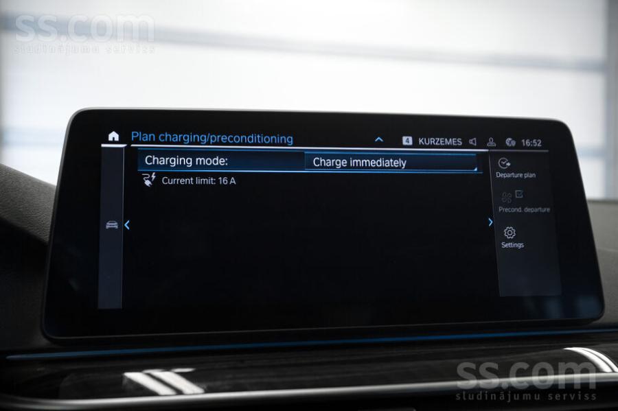 Black BMW 530 2021 in Tukums, with an engine capacity of 2.00 L and mileage of 175 thousand km for 27777 €, photo 27 on AUTOMOTO.COM.LV