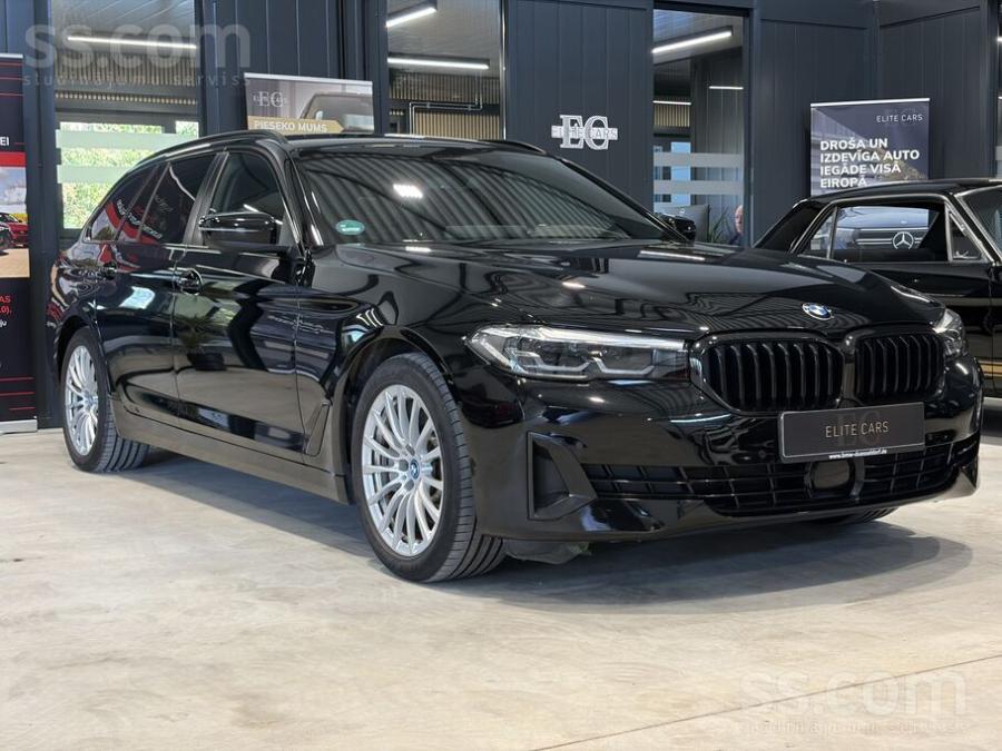 Melns BMW 530 2021 Rīga, ar dzinēja tilpumu 2.00 L un nobraukumu 80 tūkst. km par 26490 €, foto 1 vietnē AUTOMOTO.COM.LV