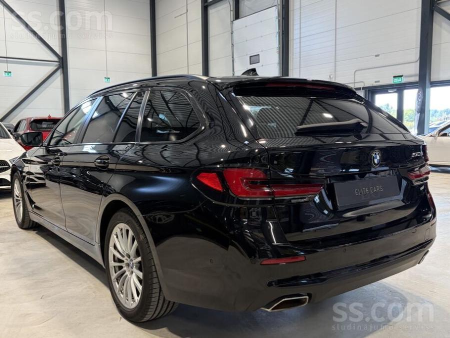 Melns BMW 530 2021 Rīga, ar dzinēja tilpumu 2.00 L un nobraukumu 80 tūkst. km par 26490 €, foto 5 vietnē AUTOMOTO.COM.LV