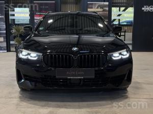 Melns BMW 530 2021 Rīga, ar dzinēja tilpumu 2.00 L un nobraukumu 80 tūkst. km par 26490 €, foto 32 vietnē AUTOMOTO.COM.LV