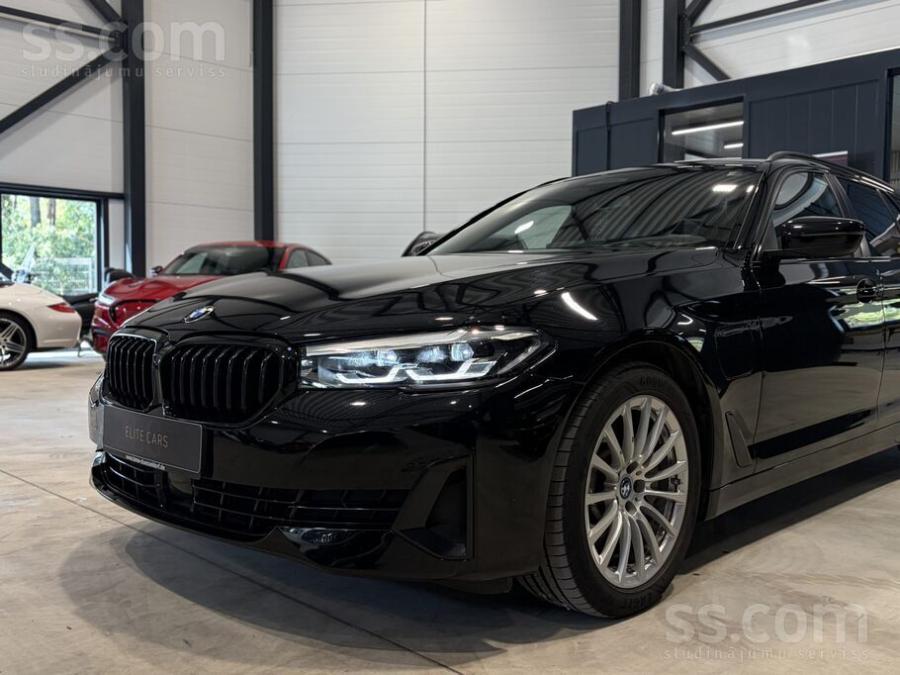 Melns BMW 530 2021 Rīga, ar dzinēja tilpumu 2.00 L un nobraukumu 80 tūkst. km par 26490 €, foto 33 vietnē AUTOMOTO.COM.LV