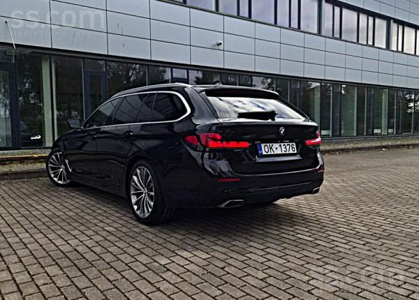Melns BMW 530 2021 Tukums, ar dzinēja tilpumu 3.00 L un nobraukumu 160 tūkst. km par 25900 €, foto 5 vietnē AUTOMOTO.COM.LV