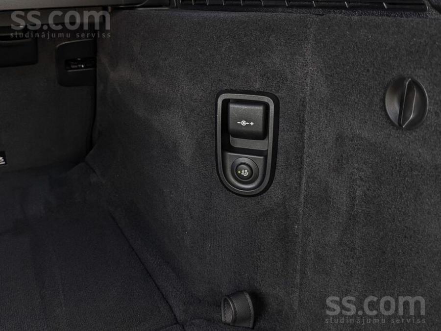 Черный БМВ 530 2021 в Тукумс, объемом двигателя 2.00 л и пробегом 155 тыс. км за 27700 €, фото 30 на AUTOMOTO.COM.LV