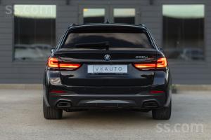Black BMW 530 2021 in Jelgava, with an engine capacity of 2.00 L and mileage of 246 thousand km for 22500 €, photo 8 on AUTOMOTO.COM.LV
