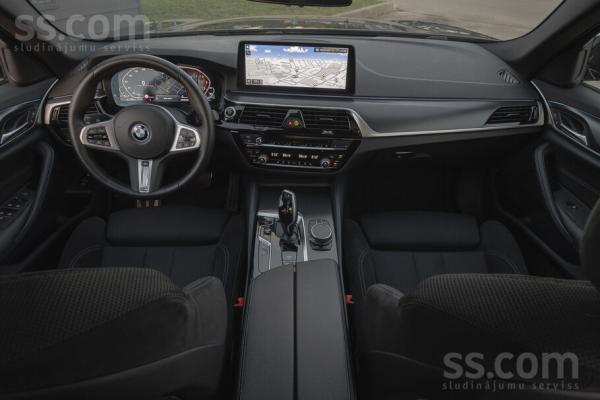 Melns BMW 530 2021 Jelgava, ar dzinēja tilpumu 2.00 L un nobraukumu 246 tūkst. km par 22500 €, foto 9 vietnē AUTOMOTO.COM.LV