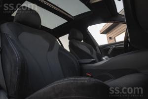 Black BMW 530 2021 in Jelgava, with an engine capacity of 2.00 L and mileage of 246 thousand km for 22500 €, photo 11 on AUTOMOTO.COM.LV