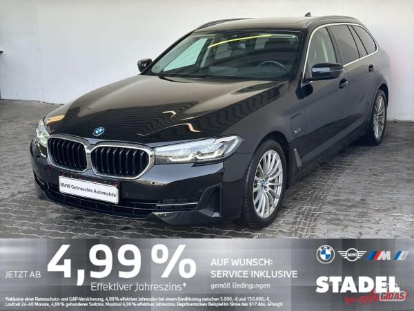 Black BMW 530 2022 in Kaunas, with an engine capacity of 2.00 L and mileage of 86 thousand km for 33102 €, photo 1 on AUTOMOTO.COM.LV