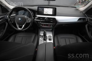 Black BMW 530 2022 in Jelgava, with an engine capacity of 2.00 L and mileage of 186 thousand km for 21800 €, photo 10 on AUTOMOTO.COM.LV