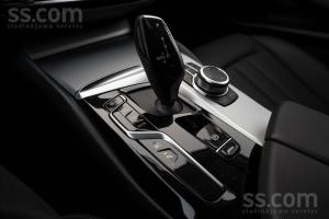 Black BMW 530 2022 in Jelgava, with an engine capacity of 2.00 L and mileage of 186 thousand km for 21800 €, photo 25 on AUTOMOTO.COM.LV