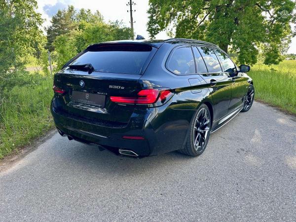 Melns BMW 530 2022 Kauņa, ar dzinēja tilpumu 2.00 L un nobraukumu 79 tūkst. km par 32900 €, foto 6 vietnē AUTOMOTO.COM.LV