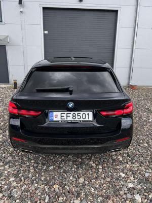 Black BMW 530 2022 in Elektrenai, with an engine capacity of 2.00 L and mileage of 72 thousand km for 35199 €, photo 7 on AUTOMOTO.COM.LV