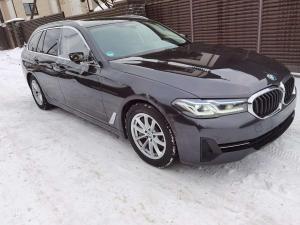 Melns BMW 530 2023 Kauņa, ar dzinēja tilpumu 2.99 L un nobraukumu 159 tūkst. km par 20700 €, foto 40 vietnē AUTOMOTO.COM.LV