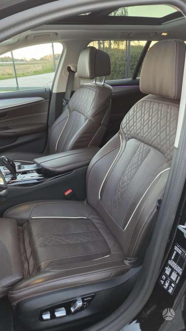 Black BMW 530 2023 in Kaunas, with an engine capacity of 2.00 L and mileage of 89 thousand km for 36600 €, photo 10 on AUTOMOTO.COM.LV