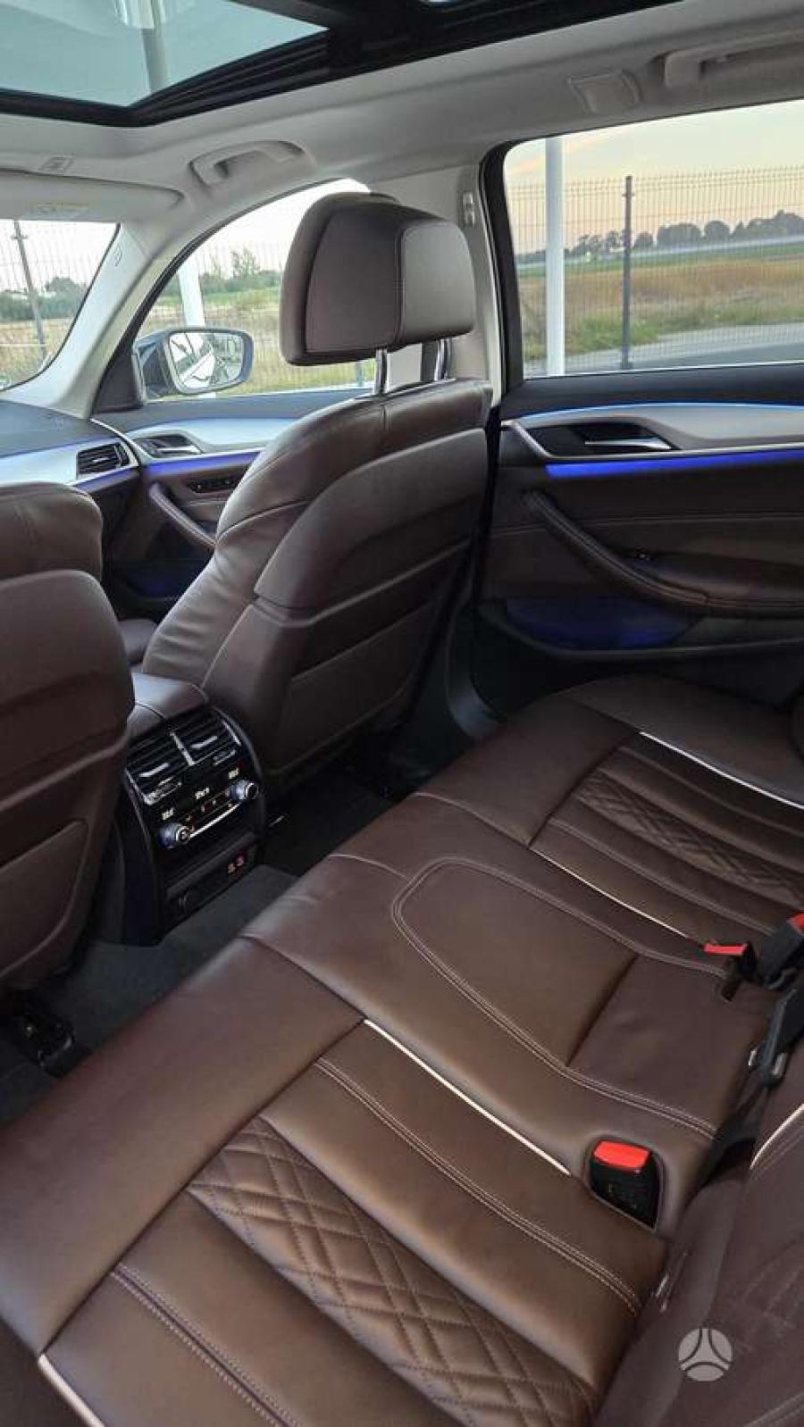 Black BMW 530 2023 in Kaunas, with an engine capacity of 2.00 L and mileage of 89 thousand km for 36600 €, photo 19 on AUTOMOTO.COM.LV
