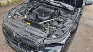 Black BMW 530 2024 in Siauliai, with an engine capacity of 2.00 L and mileage of 150 thousand km for 32000 €, photo 19 on AUTOMOTO.COM.LV