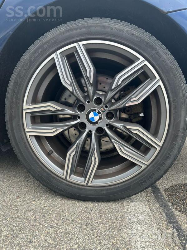 Blue BMW 530 2009 in Riga, with an engine capacity of 3.00 L and mileage of 358 thousand km for 9000 €, photo 10 on AUTOMOTO.COM.LV