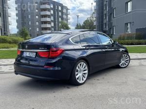 Blue BMW 530 2010 in Riga, with an engine capacity of 3.00 L and mileage of 296 thousand km for 9100 €, photo 4 on AUTOMOTO.COM.LV