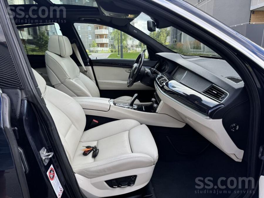 Blue BMW 530 2010 in Riga, with an engine capacity of 3.00 L and mileage of 296 thousand km for 9100 €, photo 10 on AUTOMOTO.COM.LV