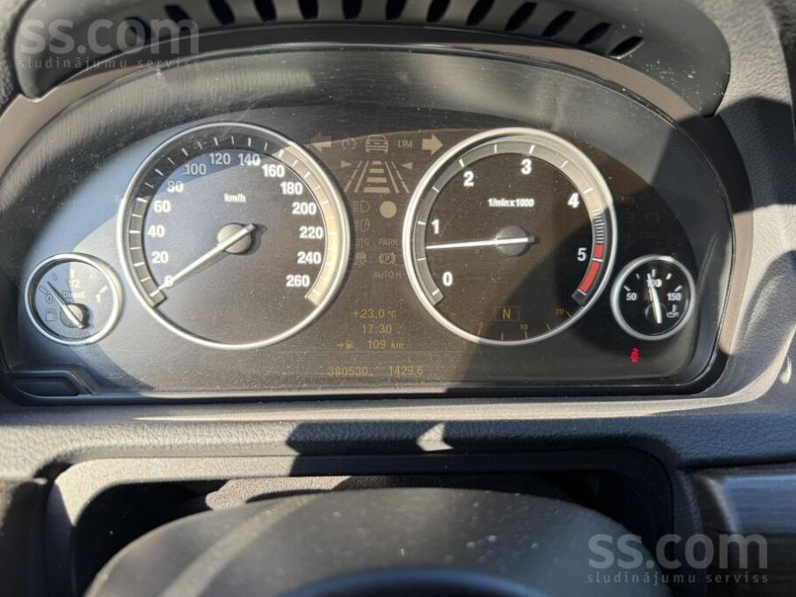 Синий БМВ 530 2010 в Рига, объемом двигателя 3.00 л и пробегом 380 тыс. км за 5750 €, фото 17 на AUTOMOTO.COM.LV