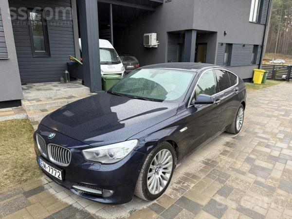 Blue BMW 530 2010 in Riga, with an engine capacity of 3.00 L and mileage of 353 thousand km for 5500 €, photo 1 on AUTOMOTO.COM.LV