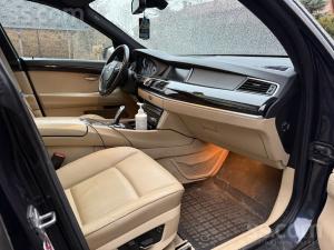 Zils BMW 530 2010 Rīga, ar dzinēja tilpumu 3.00 L un nobraukumu 353 tūkst. km par 5500 €, foto 12 vietnē AUTOMOTO.COM.LV