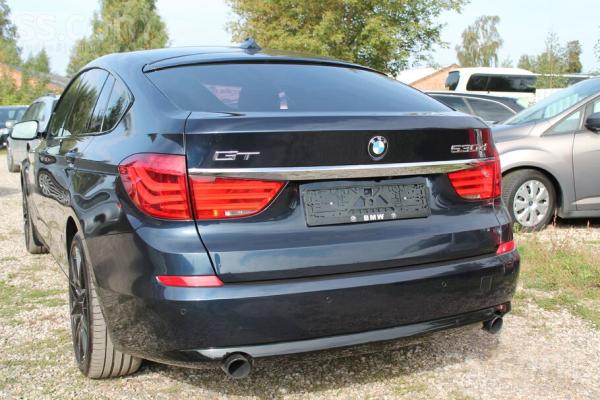 Zils BMW 530 2010 Daugavpils, ar dzinēja tilpumu 3.00 L un nobraukumu 255 tūkst. km par 7900 €, foto 6 vietnē AUTOMOTO.COM.LV