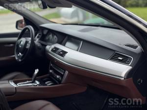 Zils BMW 530 2010 Rīga, ar dzinēja tilpumu 3.00 L un nobraukumu 359 tūkst. km par 8490 €, foto 12 vietnē AUTOMOTO.COM.LV