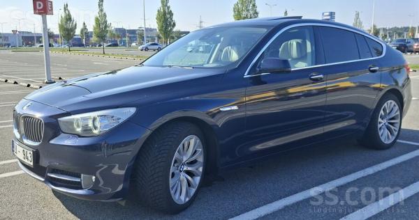 Blue BMW 530 2010 in Riga, with an engine capacity of 3.00 L and mileage of 212 thousand km for 11500 €, photo 3 on AUTOMOTO.COM.LV