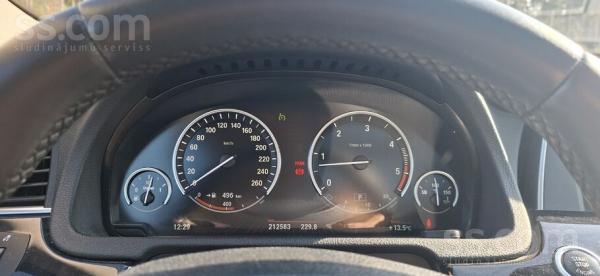 Blue BMW 530 2010 in Riga, with an engine capacity of 3.00 L and mileage of 212 thousand km for 11500 €, photo 10 on AUTOMOTO.COM.LV
