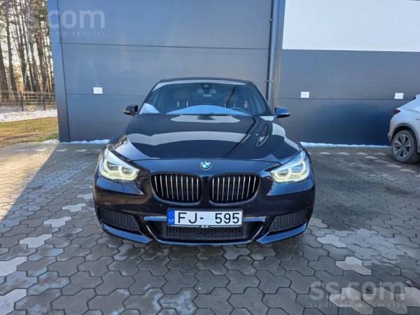 Blue BMW 530 2015 in Jurmala, with an engine capacity of 3.00 L and mileage of 189 thousand km for 18900 €, photo 2 on AUTOMOTO.COM.LV