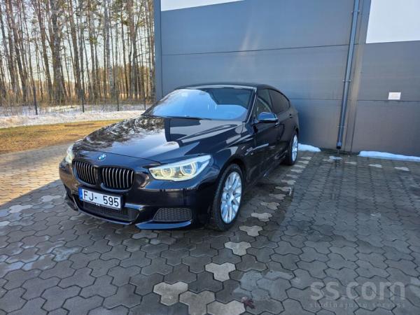 Blue BMW 530 2015 in Jurmala, with an engine capacity of 3.00 L and mileage of 189 thousand km for 18900 €, photo 3 on AUTOMOTO.COM.LV