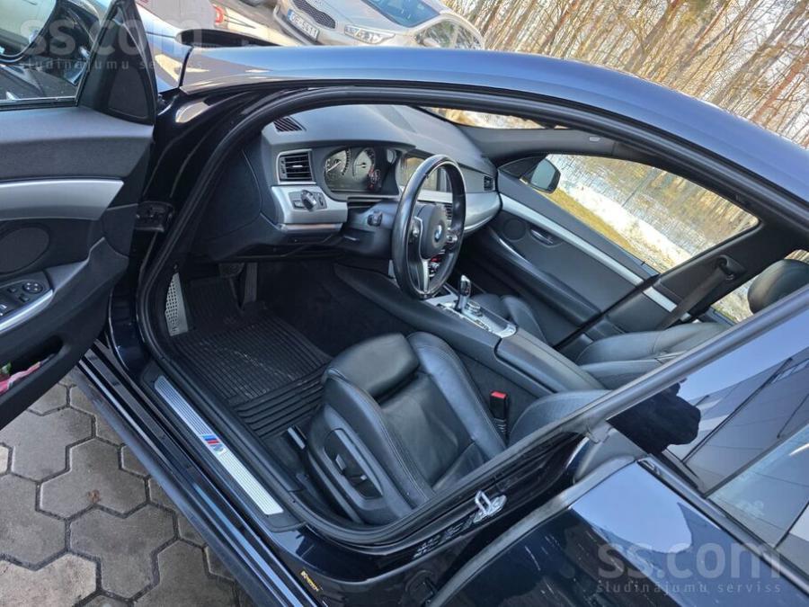 Blue BMW 530 2015 in Jurmala, with an engine capacity of 3.00 L and mileage of 189 thousand km for 18900 €, photo 10 on AUTOMOTO.COM.LV