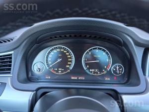 Blue BMW 530 2015 in Jurmala, with an engine capacity of 3.00 L and mileage of 189 thousand km for 18900 €, photo 11 on AUTOMOTO.COM.LV