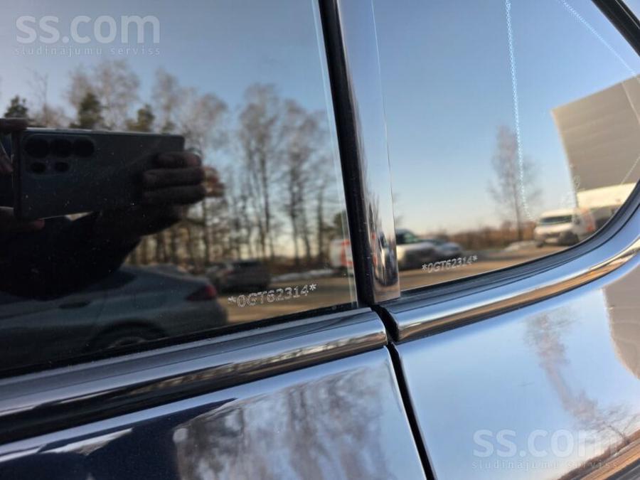 Blue BMW 530 2015 in Jurmala, with an engine capacity of 3.00 L and mileage of 189 thousand km for 18900 €, photo 20 on AUTOMOTO.COM.LV