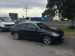 Blue BMW 530 2016 in Riga, with an engine capacity of 3.00 L and mileage of 200 thousand km for 15500 €, photo 4 on AUTOMOTO.COM.LV