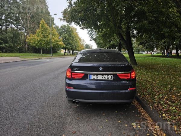 Blue BMW 530 2010 in Riga, with an engine capacity of 3.00 L and mileage of 0 thousand km for 4500 €, photo 5 on AUTOMOTO.COM.LV
