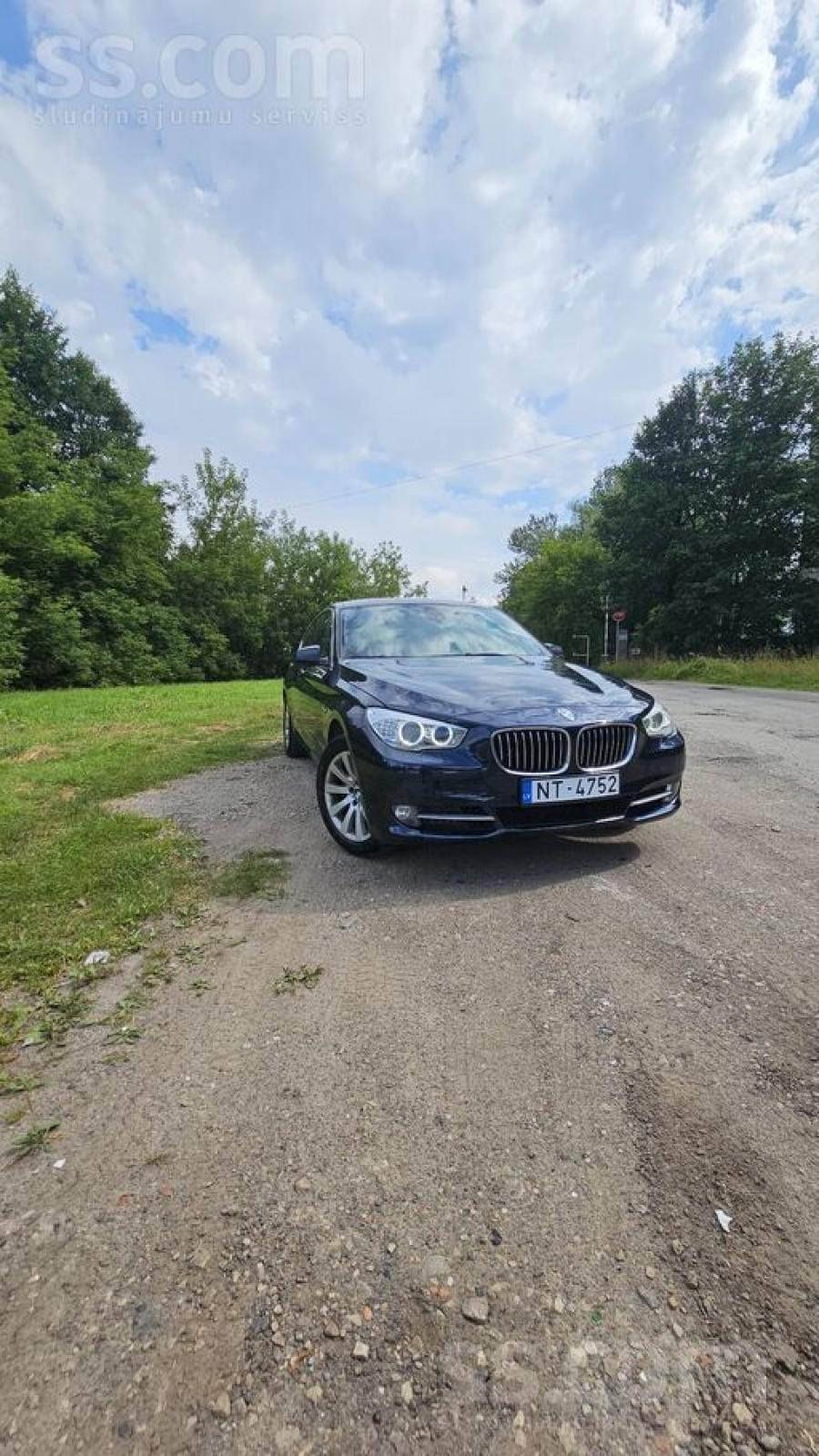 Zils BMW 530 2012 Rīga, ar dzinēja tilpumu 3.00 L un nobraukumu 488 tūkst. km par 8900 €, foto 1 vietnē AUTOMOTO.COM.LV