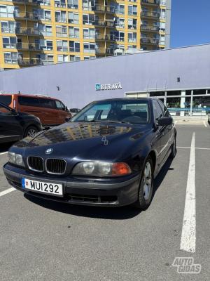 Blue BMW 530 1998 in Vilnius, with an engine capacity of 3.00 L and mileage of 360 thousand km for 1300 €, photo  on AUTOMOTO.COM.LV
