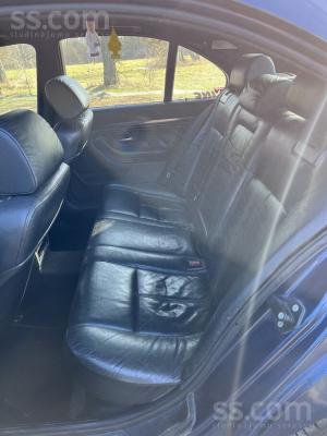 Zils BMW 530 1999 Rīga, ar dzinēja tilpumu 3.00 L un nobraukumu 289 tūkst. km par 1800 €, foto 10 vietnē AUTOMOTO.COM.LV