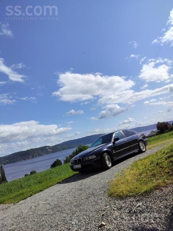 Blue BMW 530 2000 in Talsi, with an engine capacity of 3.00 L and mileage of 440 thousand km for 1500 €, photo 6 on AUTOMOTO.COM.LV
