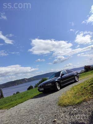Blue BMW 530 2000 in Talsi, with an engine capacity of 3.00 L and mileage of 440 thousand km for 1500 €, photo 6 on AUTOMOTO.COM.LV