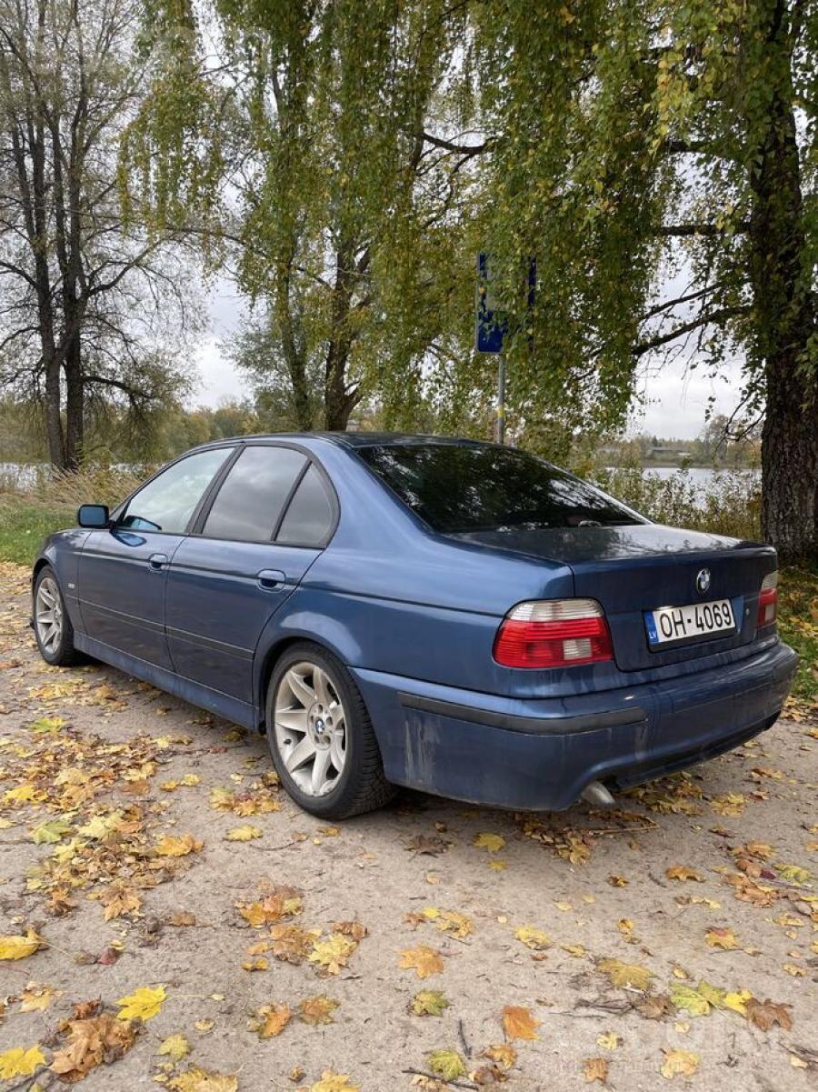 Blue BMW 530 2002 in Madona, with an engine capacity of 3.00 L and mileage of 440 thousand km for 3100 €, photo 4 on AUTOMOTO.COM.LV