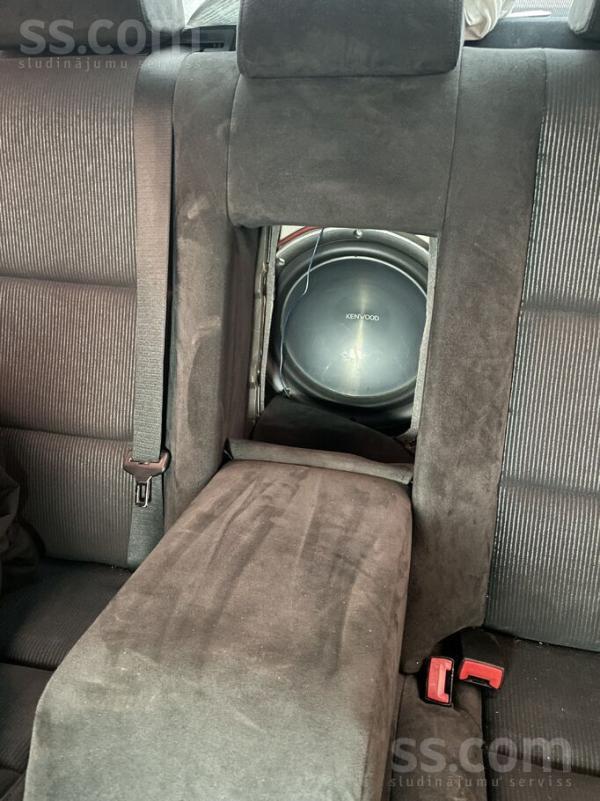 Zils BMW 530 2002 Madona, ar dzinēja tilpumu 3.00 L un nobraukumu 440 tūkst. km par 3100 €, foto 8 vietnē AUTOMOTO.COM.LV
