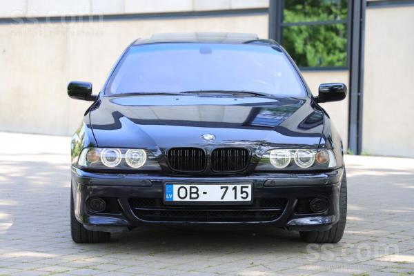 Blue BMW 530 2003 in Tukums, with an engine capacity of 3.00 L and mileage of 386 thousand km for 6500 €, photo 8 on AUTOMOTO.COM.LV