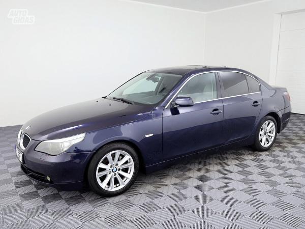 Zils BMW 530 2003 Tallina, ar dzinēja tilpumu 3.00 L un nobraukumu 375 tūkst. km par 1899 €, foto 2 vietnē AUTOMOTO.COM.LV